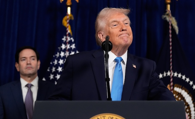 Has Trump de-fenestrated international law in Venezuela? - Currency News